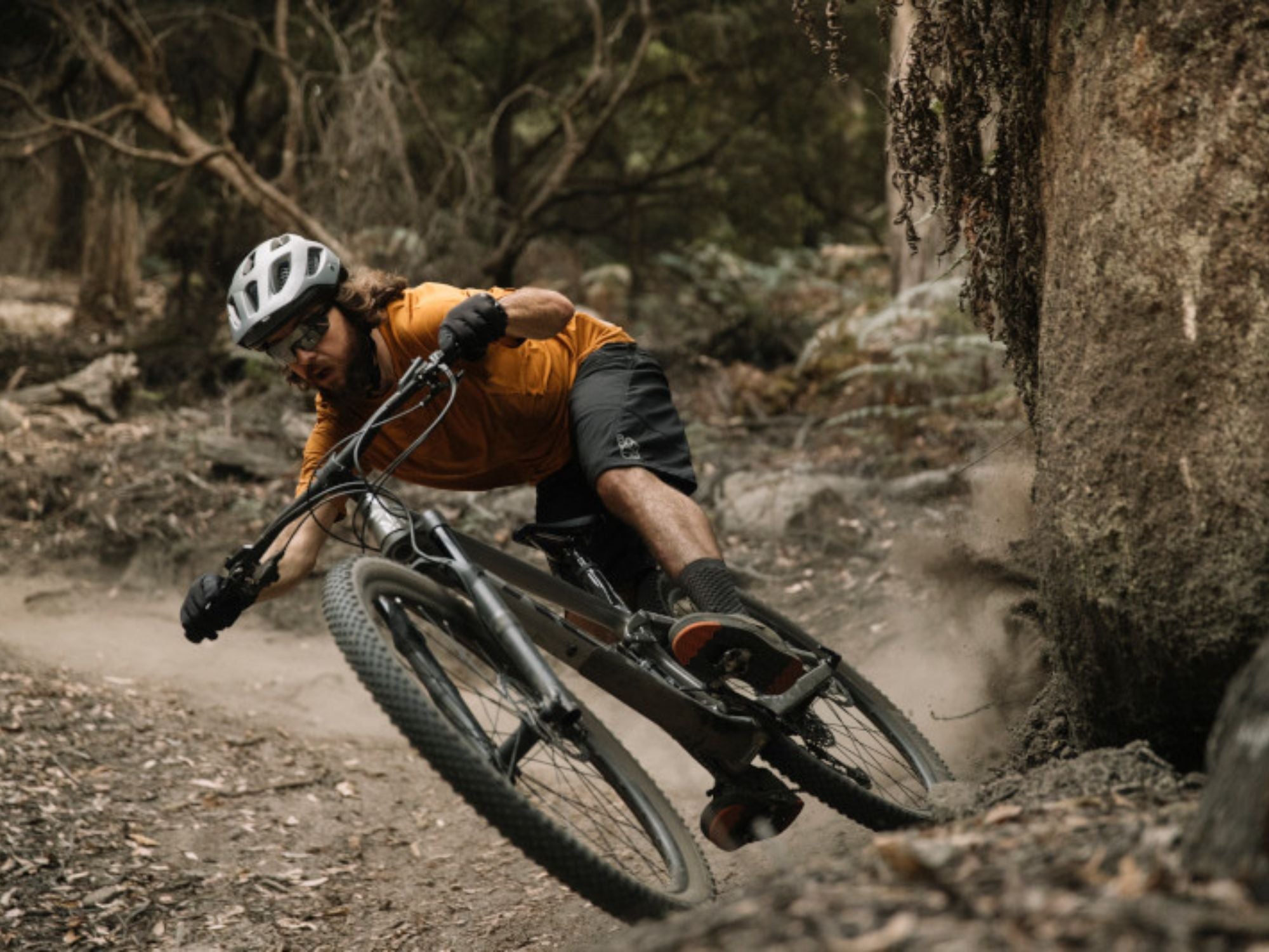 Analog Bikes | Trek, Pivot, Kona & More | Racers Edge – Racers Edge NZ