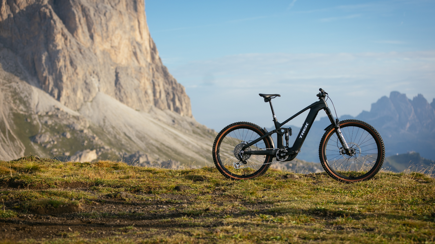 Racers Edge | Adventure Equipment and Apparel Retailer | Wanaka ...